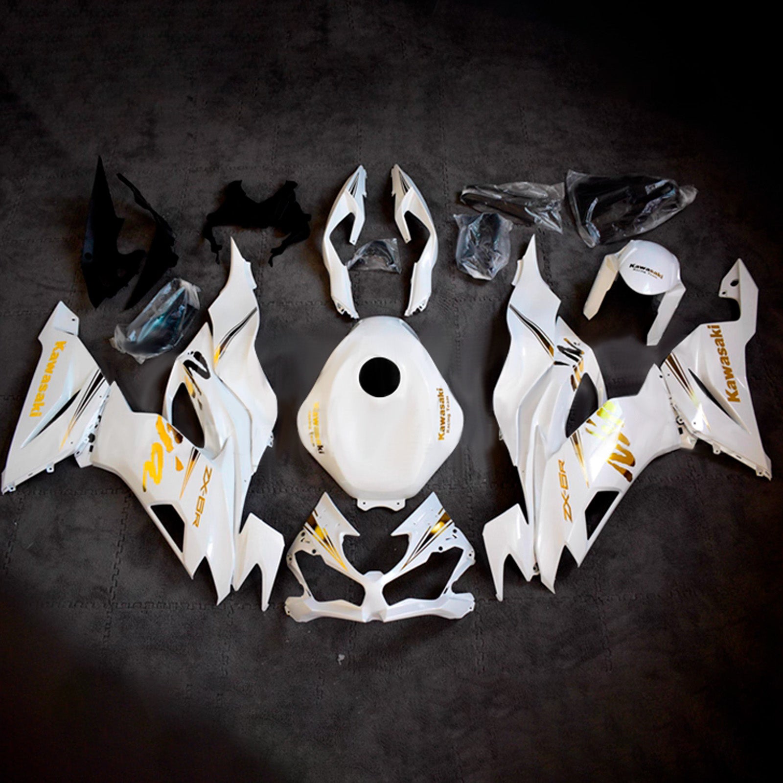 Amotopart 2019-2023 Kawasaki ZX6R White Gold Fairing Kit
